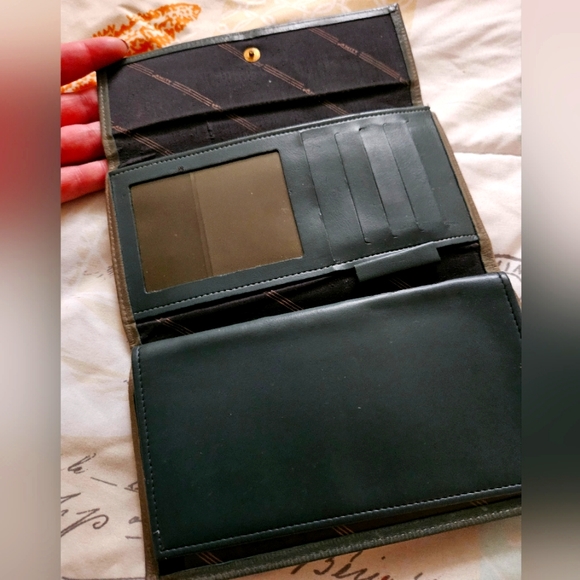 Amity | Bags | Vintage Amity Cowhide Wallet | Poshmark